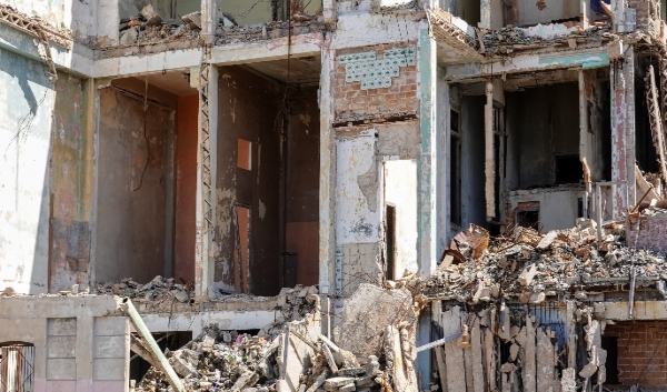 Building Demolition: Everything You Need to Know | YardLink Blog